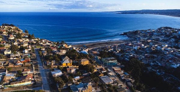 eSIM for cars: How does it work and how to activate it - Holafly