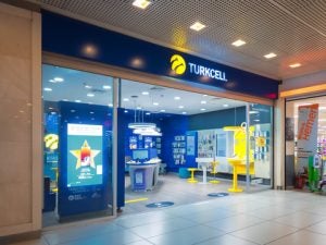 How to get and activate a Turkcell eSIM Turkey - Holafly