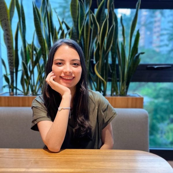 Does Apple Pay work internationally? - Holafly