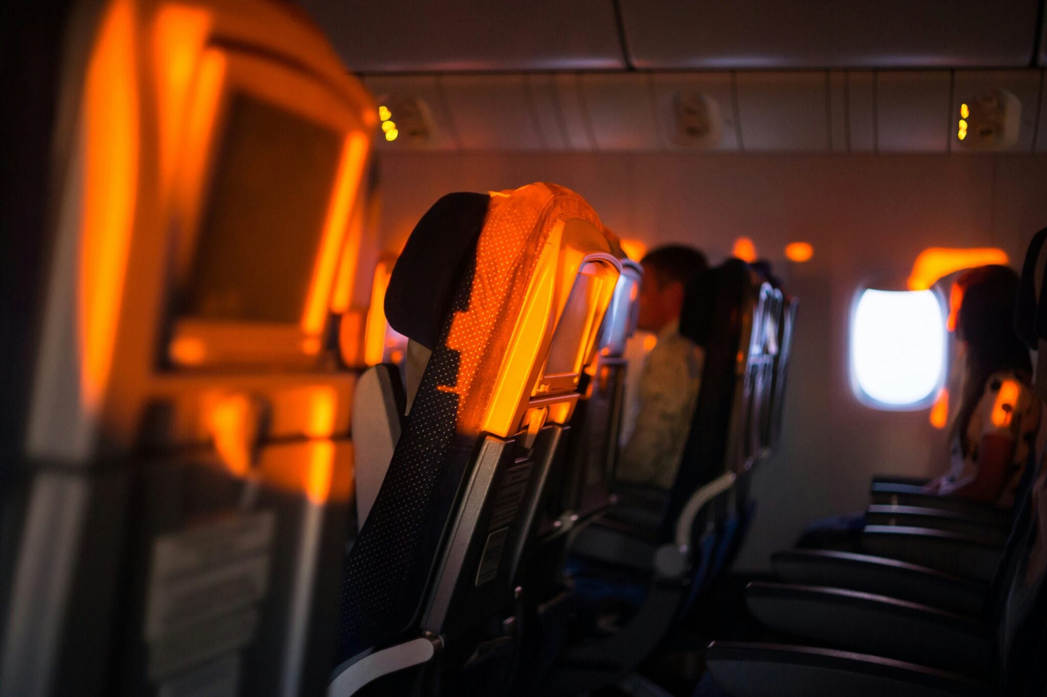 Best place to sit on a plane: expert tips for every traveler - Holafly