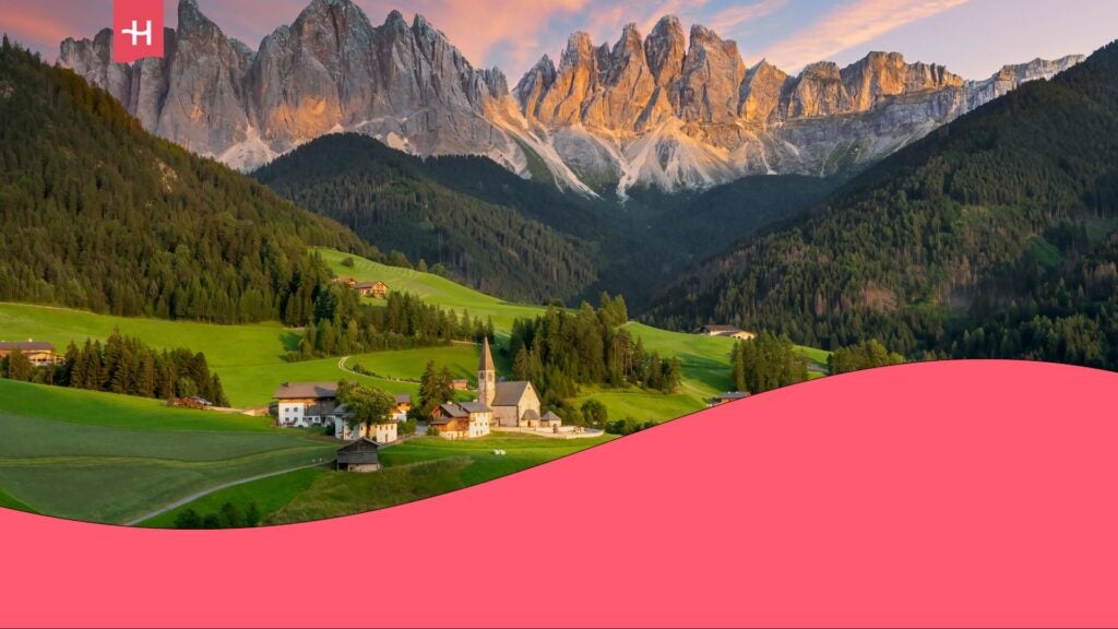 10 Fun facts about Italy: Witches, volcanoes, and more! - Holafly