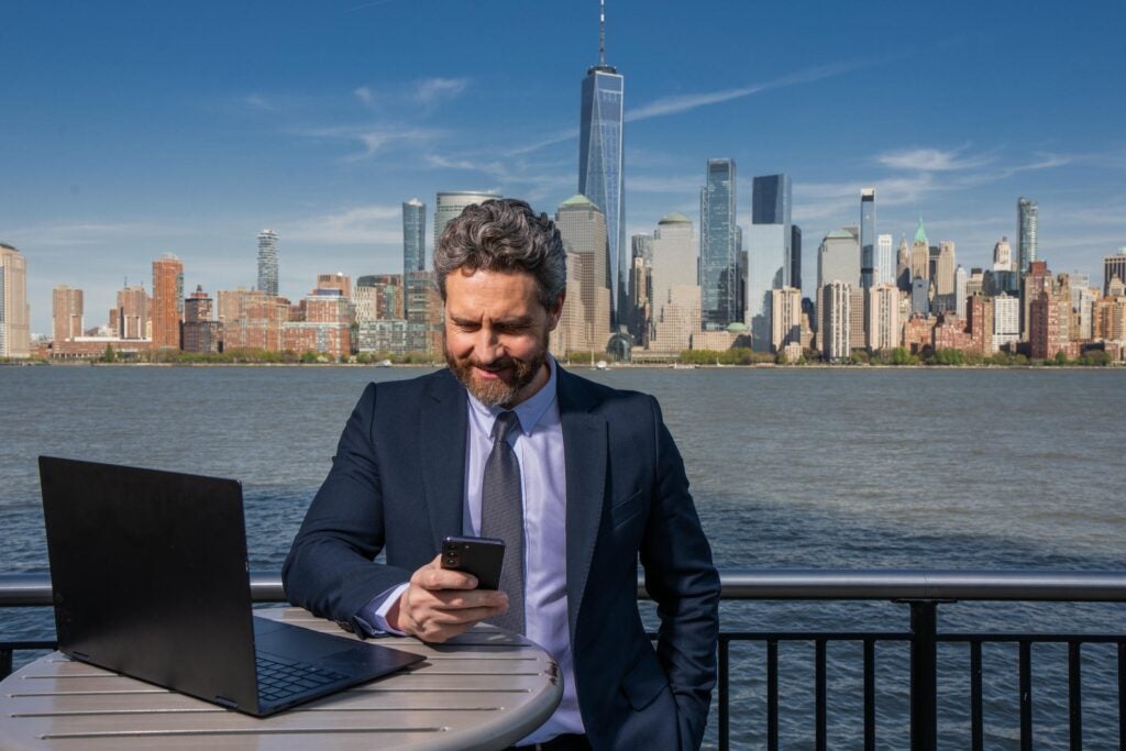 Canada–US roaming plan: Costs, options, and the best alternatives for ...