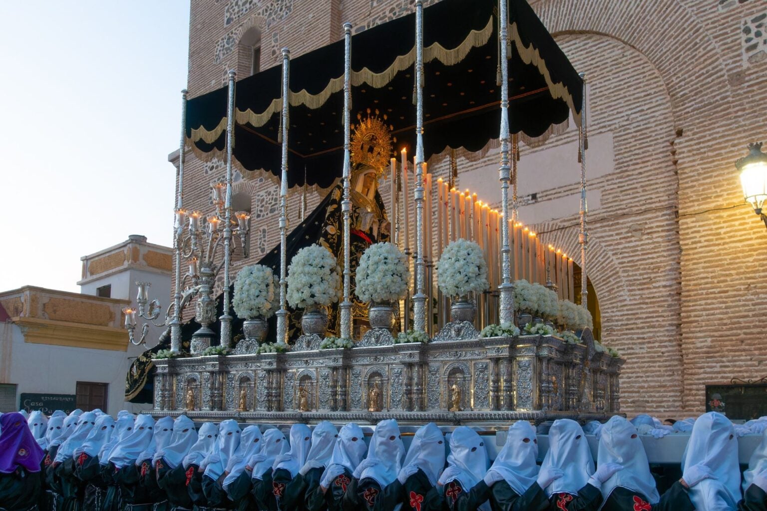 Easter traditions around the world: 12 unique ways Easter is celebrated ...