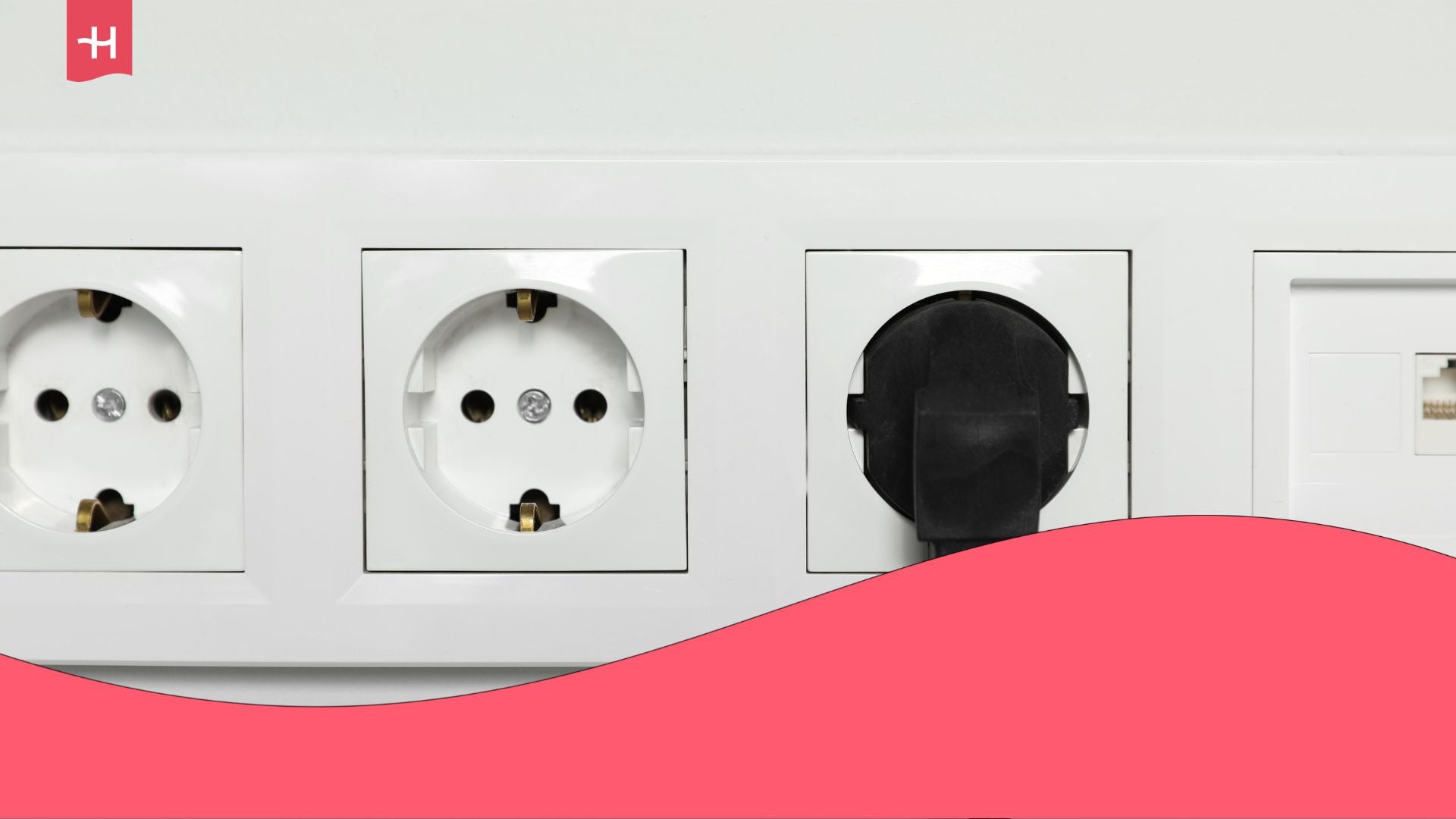 India plug type: Complete adapter guide for travellers