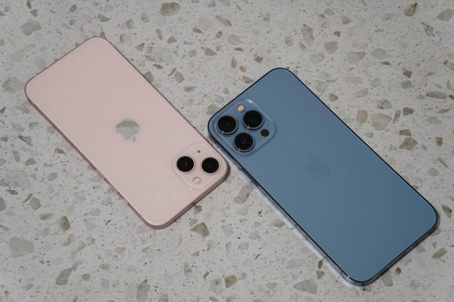 Como colocar e ativar um chip virtual (eSIM) no iPhone e iPad