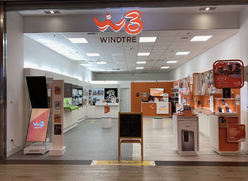 eSIM Windtre: tariffe, richiesta e attivazione online | Holafly