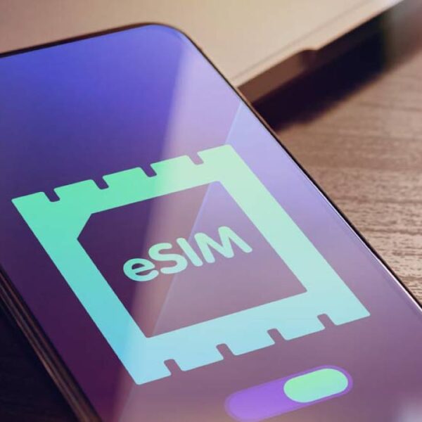 iPhoneから別のiPhoneにeSIMを転送する3つの方法 - Holafly