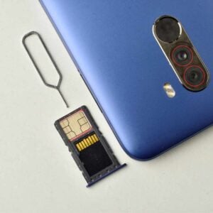 出国上网电话卡怎么选？漫游 SIM 卡 vs. 国际 eSIM，哪种更划算？ - Holafly